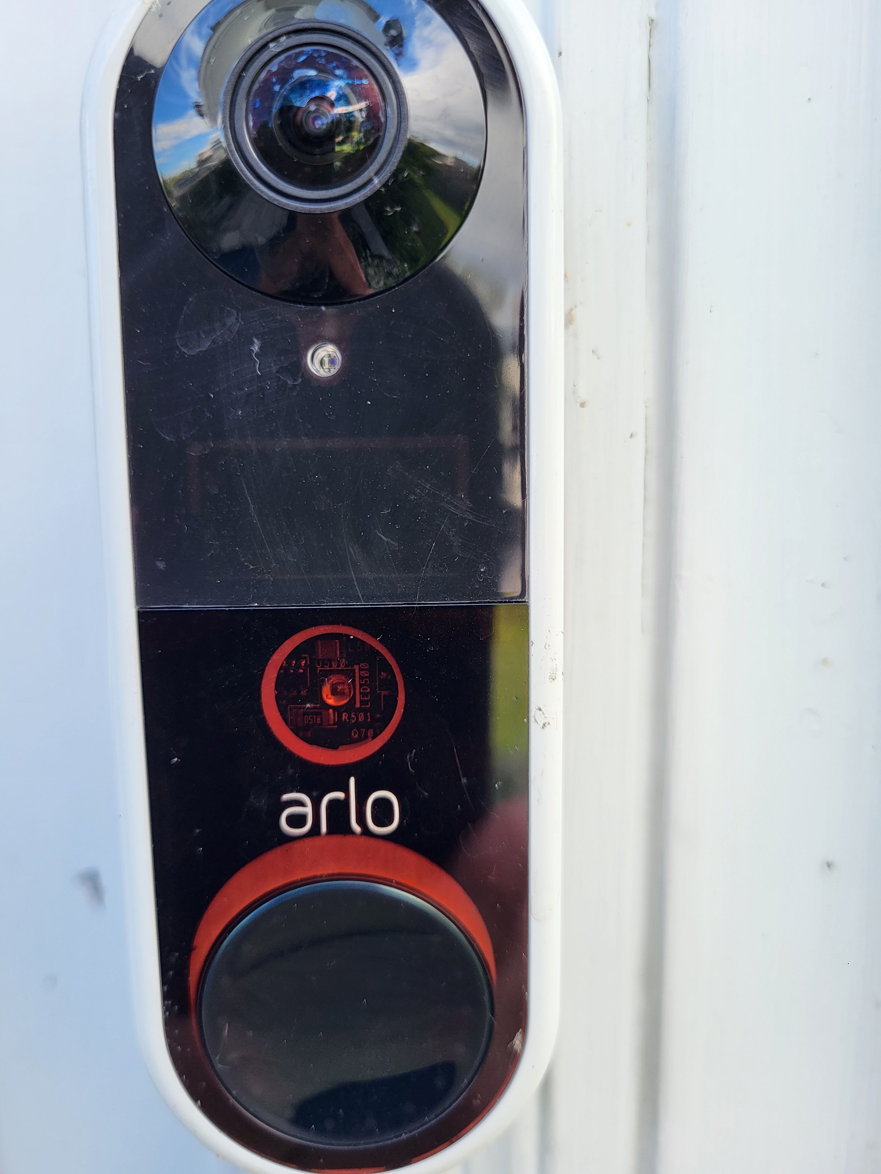 Red on Doorbell - Arlo Community